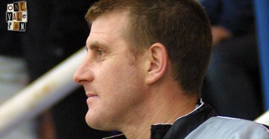Dean Glover player profile - by award-winning onevalefan.co.uk