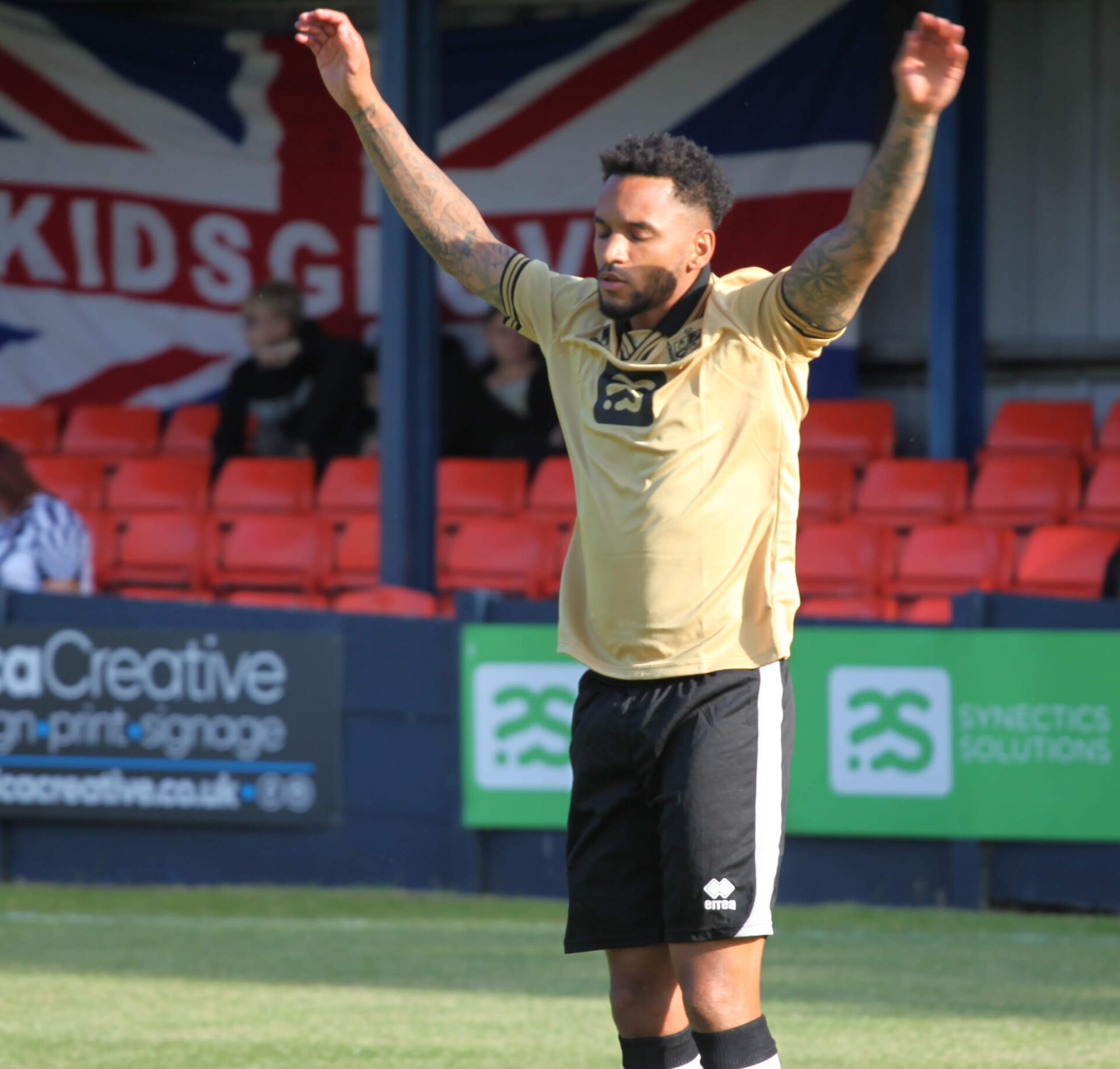 Newcastle Town and Kidsgrove Athletic previews – new-look Valiants take ...